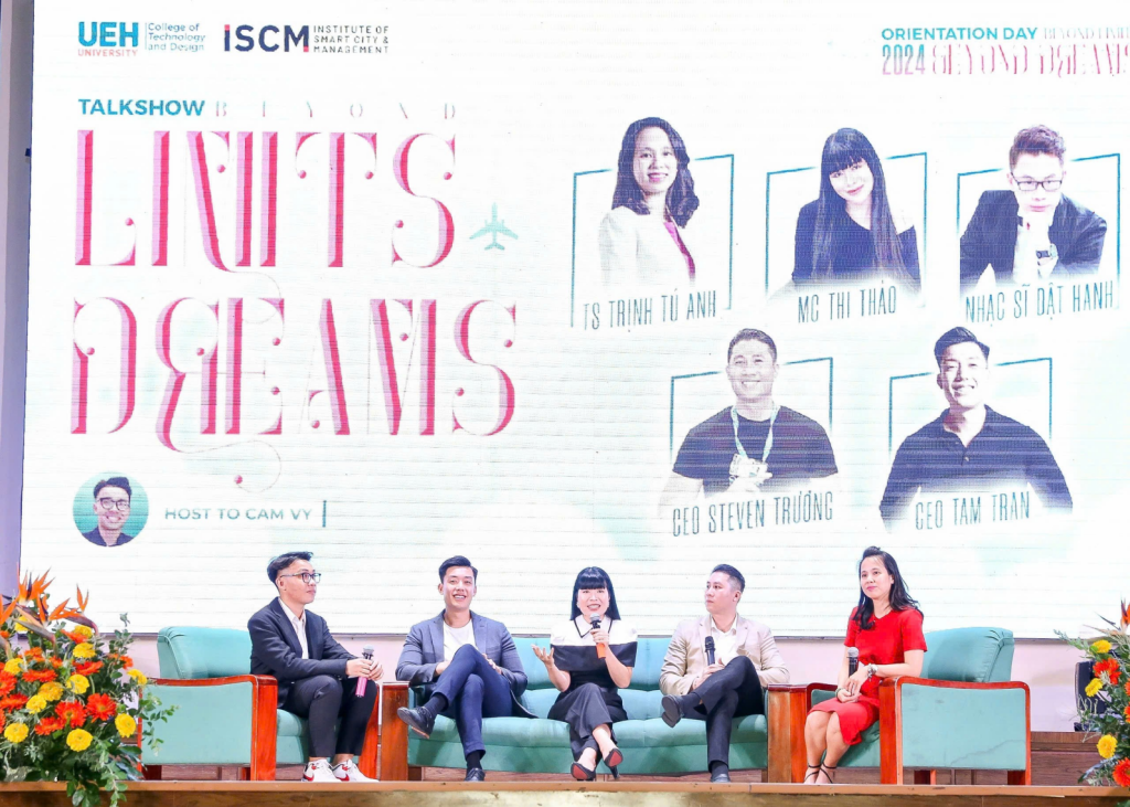 Diễn giả MC Thi Thảo cùng CEO Steven Trương, Tâm Trần truyền cảm hứng ...